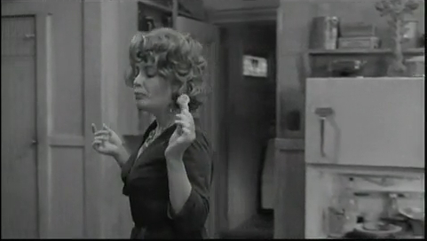 Forced Perspective: Elizabeth Taylor Eating Chicken (1966)