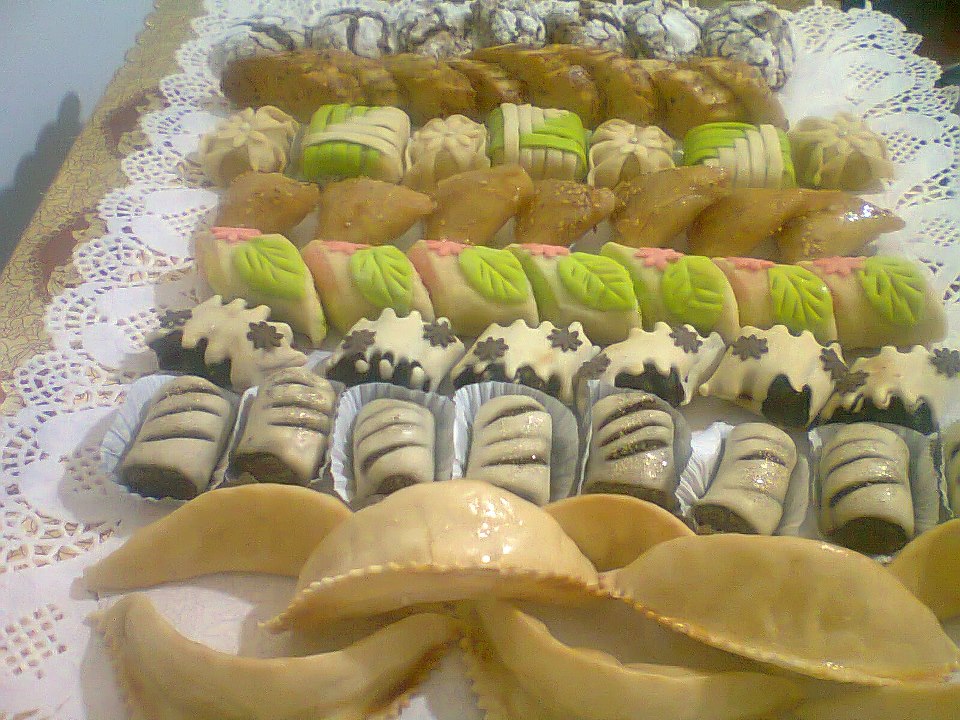 halawiyat: 7alawiyat magharibiya