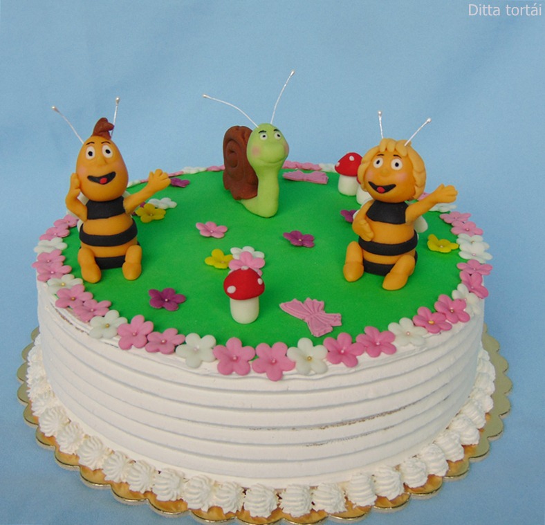 Ditta tortái: Méhecskés gyerek torták