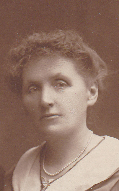 DayDreamnWorld: MOMs for Warm Heart Wednesday #25