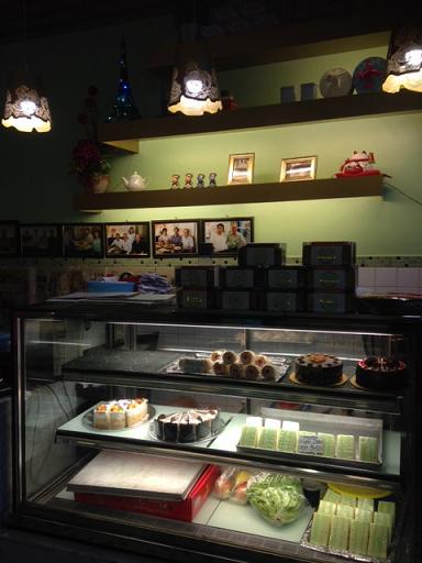 萍聚: Khoon Pastry House ~ Argyll Road 。。美味海南鸡扒