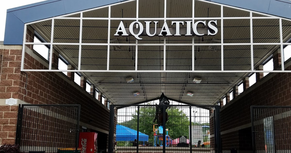 Play St. Louis: Webster Groves Aquatic Center at Memorial Park, Webster ...