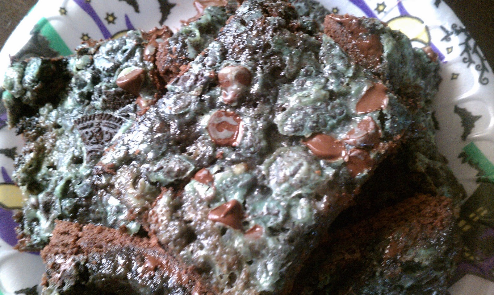 Tickled Tastebuds: "Melted Wicked Witch" Mint Cookies and Cream Gooey ...