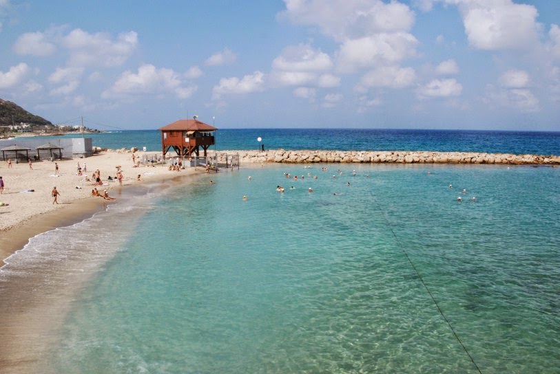 Lap Child Diaries: Haifa Beaches