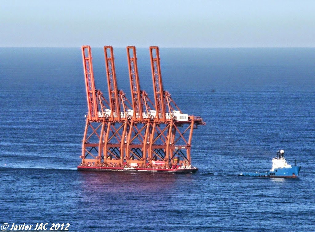 Fotos y videos de buques en Vigo: (Super post-Panamax) Grúas gigantes ...
