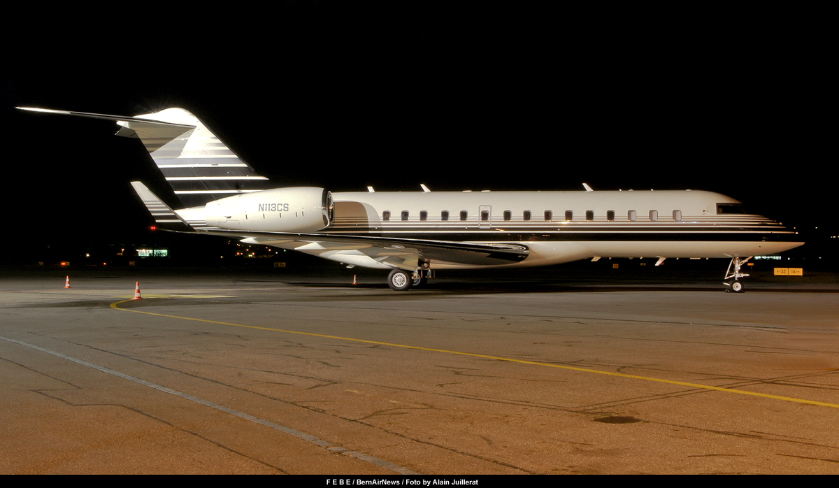 FEBE *** BernAirNews.ch ©: N113CS, Bombardier BD700 Global Express XRS ...