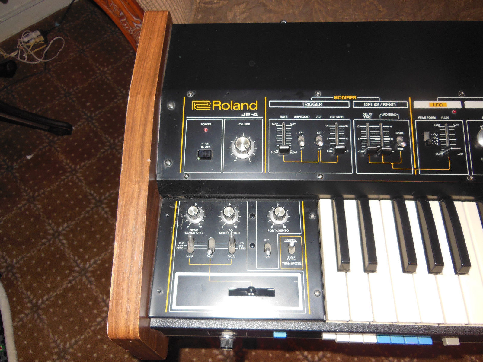 MATRIXSYNTH: Vintage Roland Jupiter 4 - Compuphonic Synthesizer ...