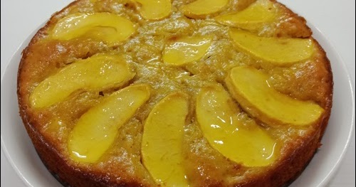 kitchen flavours: Apple-Coconut Family Cake