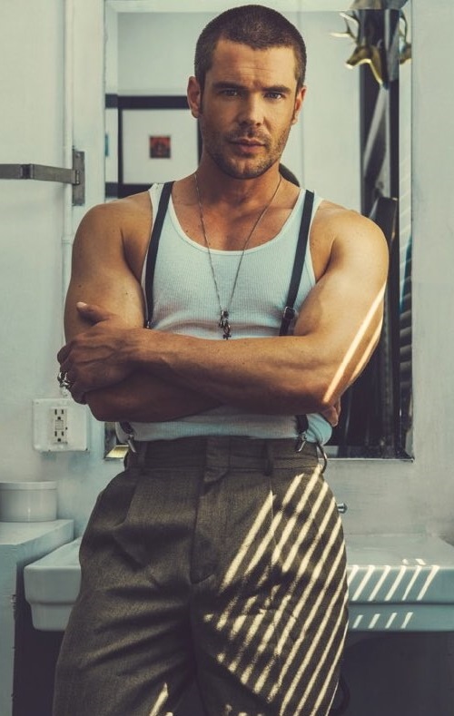 VJBrendan.com: Charlie Weber New Photo Shoot For Schön! Magazine