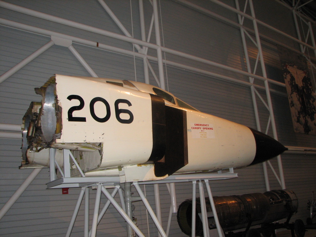 The Avro Arrow survivors: RL-206 cockpit