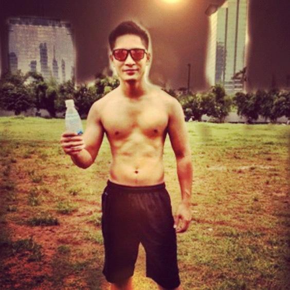 Peter: PeterFever.com