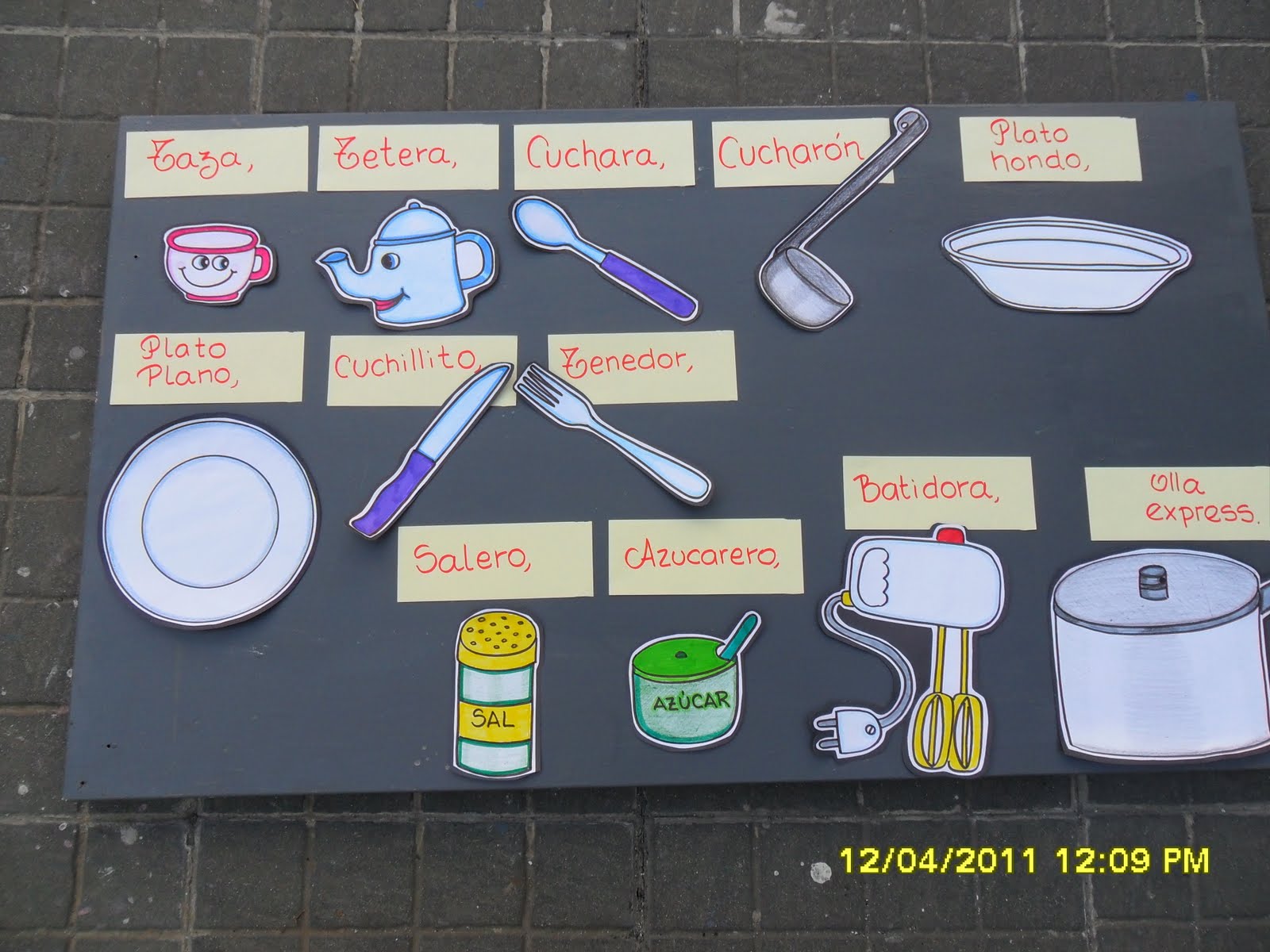 El Taller literario de Mariana: Soy una Taza. ( canción para bailar)