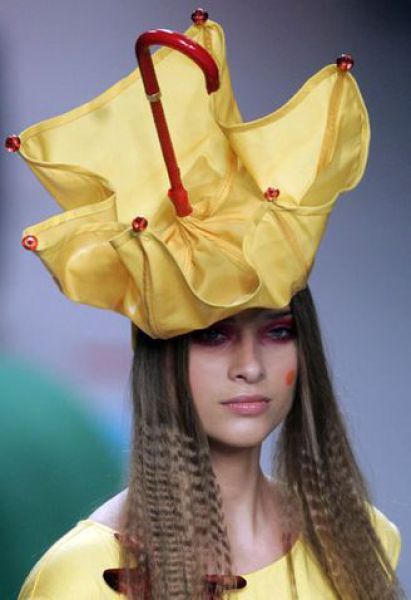 Is it weird ?: Weird Hats Part 2