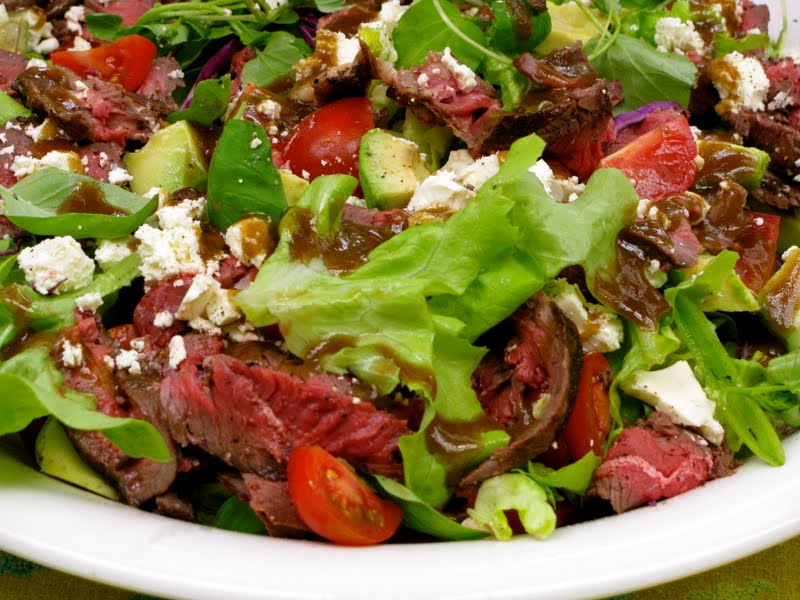 nz flavour: BBQ beef feta salad