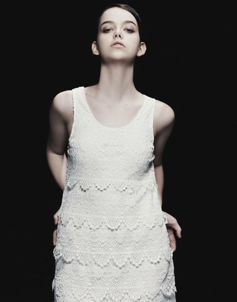 MAJOR MODEL WOMEN: MAE MAE RENFROW PRINT WORK in KOREA