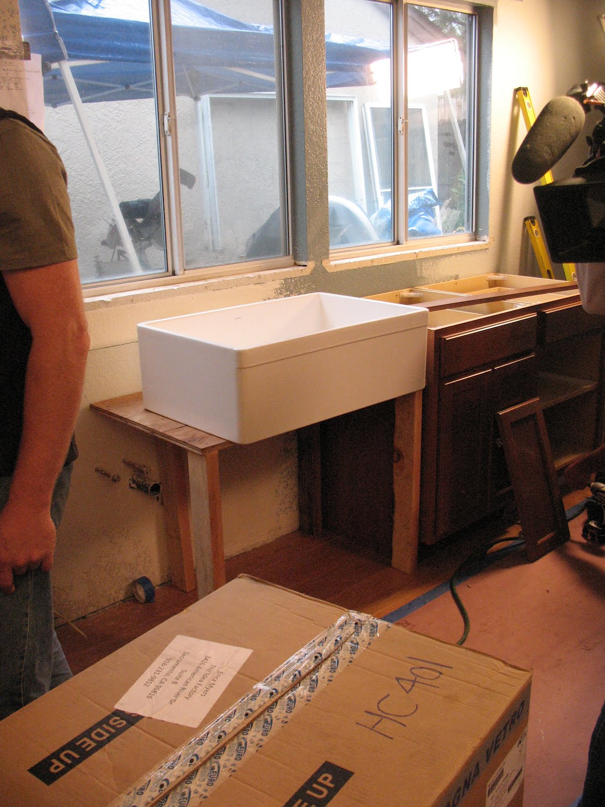 Meaningful Home Life: Kitchen Makeover - House Crasher Style!