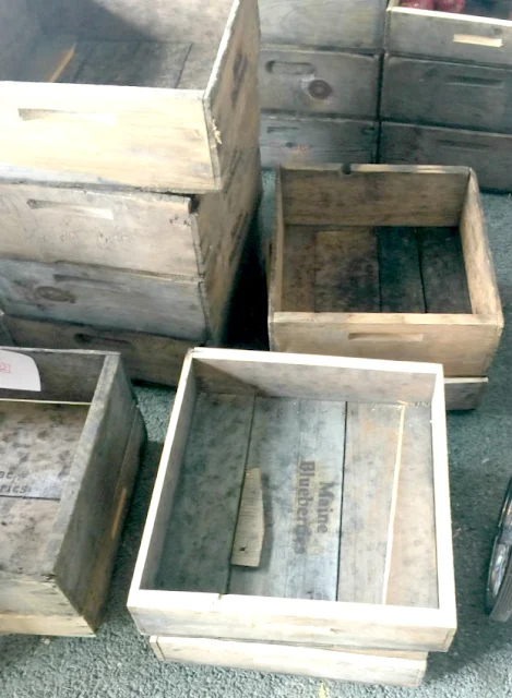 How to Build a Blueberry Crate