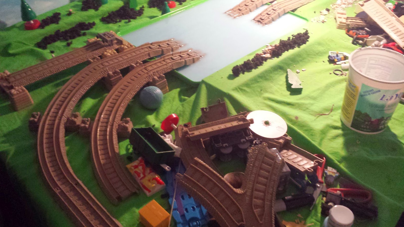 MrEngine88: Behind the Scenes & Custom Pictures: TrackMaster Thomas ...