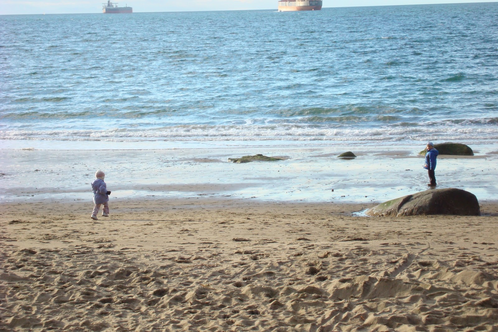 Traveling With Kids: Love song to Third Beach, Vancouver