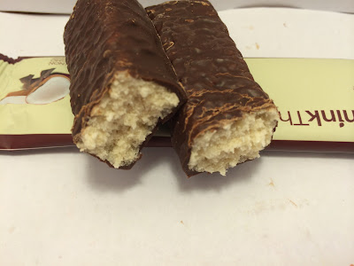 Crazy Food Dude: Review: thinkThin Divine Dark Chocolate Coconut Bar
