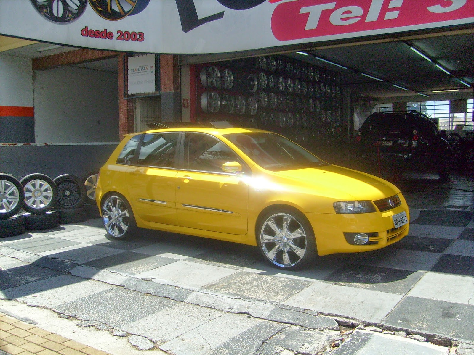 lc3 pneus e rodas: STILO AMARELO ARO 20 CR