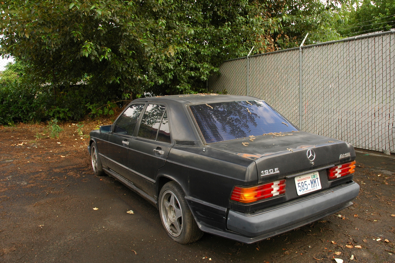 OLD PARKED CARS.: 1986 Mercedes-Benz 190E "AMG".