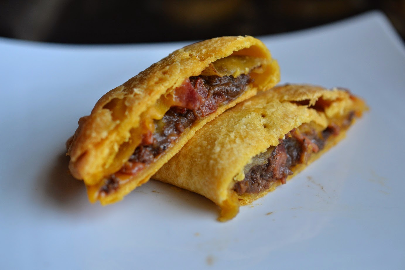 Greedy Girl : Cheese patty in a rosemary garlic crust