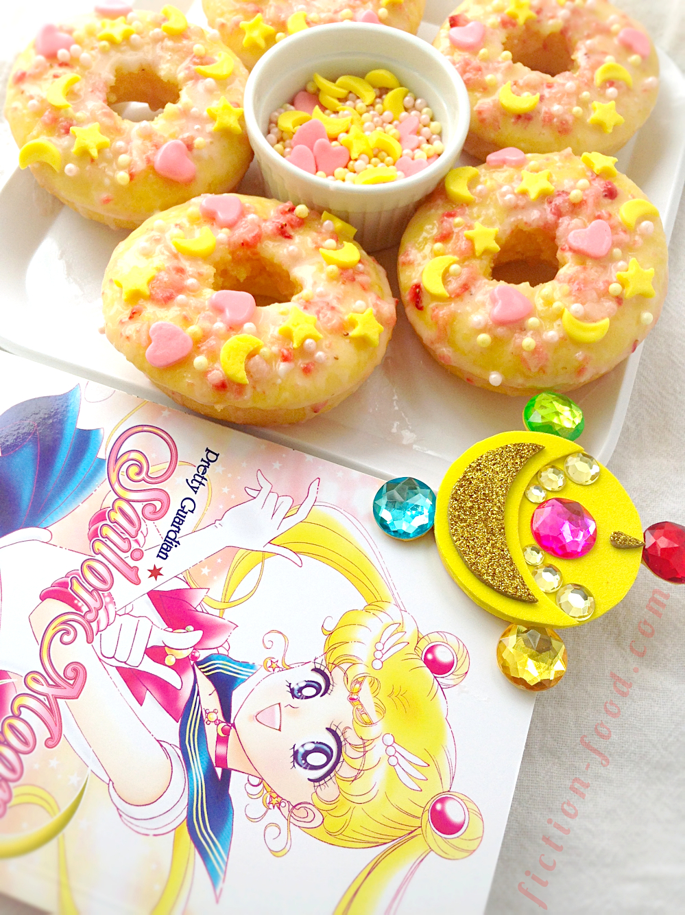 Fiction-Food Café: "Sailor Moon" Inspired Doughnuts!