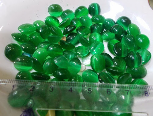 Gambar 10: Batu akik borneo hijau bening jenis dan harga