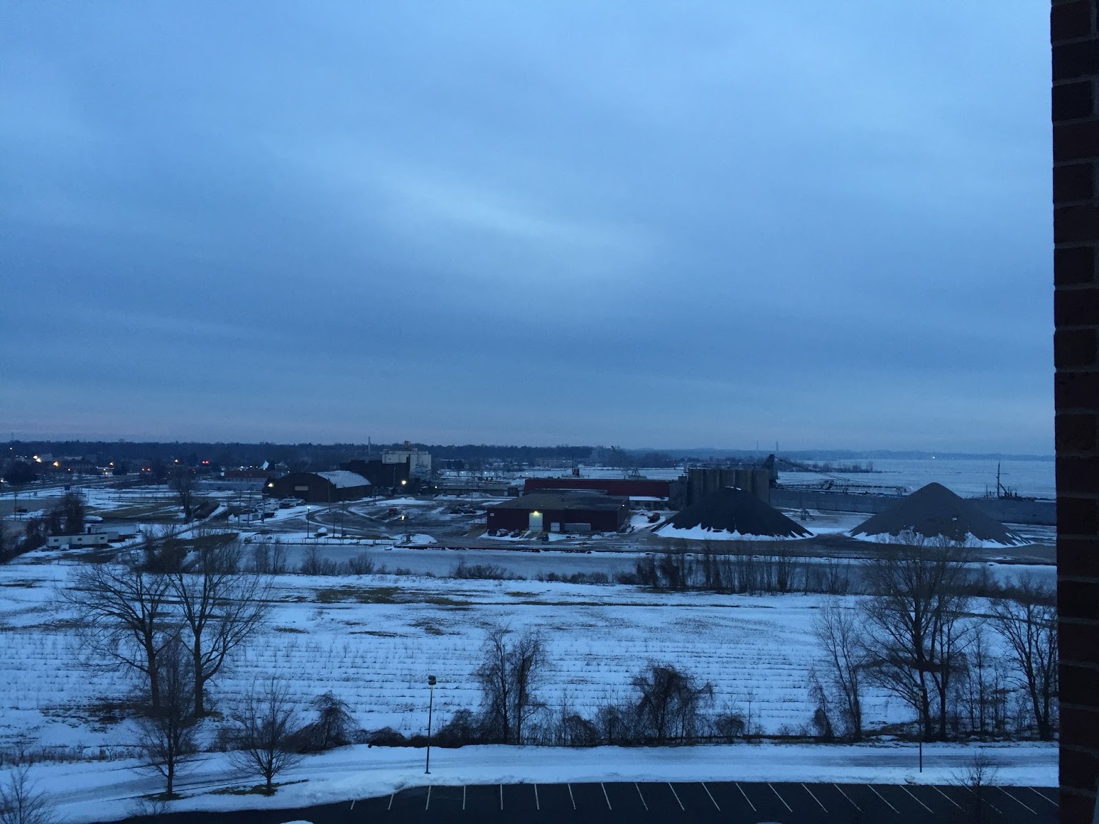 Travel Reviews & Information: Muskegon, Michigan / The Shoreline Inn ...