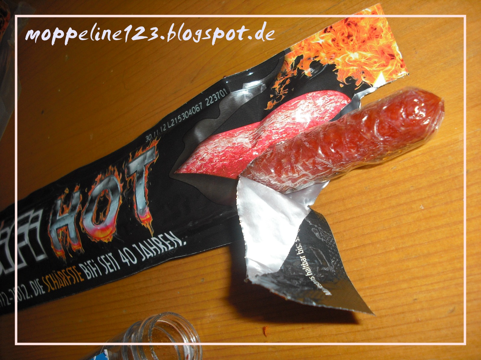 moppeline123: Produkttest: BiFi Hot - Die schärfste BiFi seit 40 Jahren.
