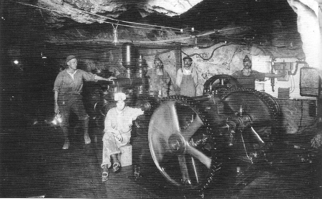 The Mother Lode Progressive: The Ground We Walk On: A History of The ...