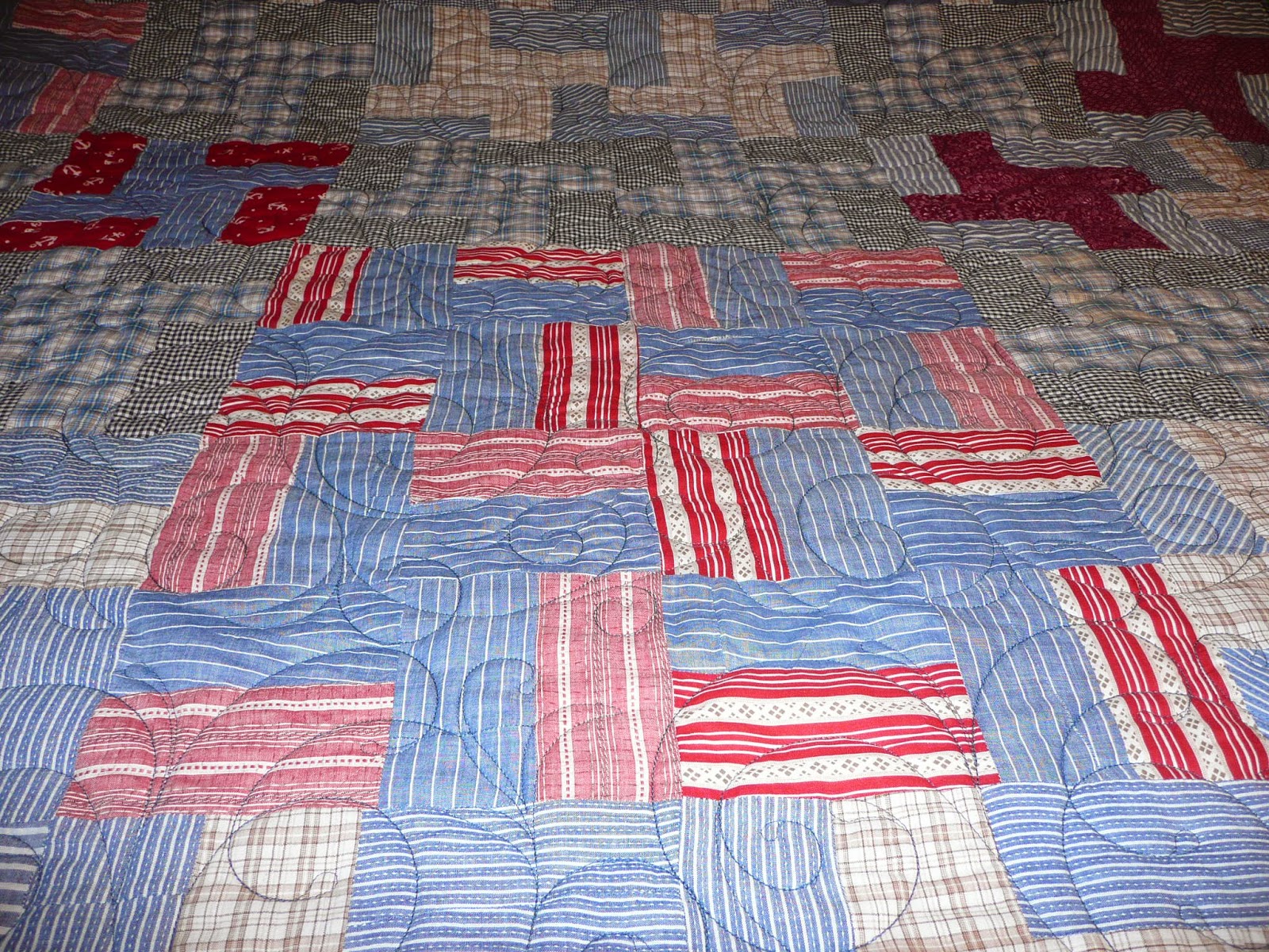 Acorn Ridge Quilting: Joan's Shirting Quilt