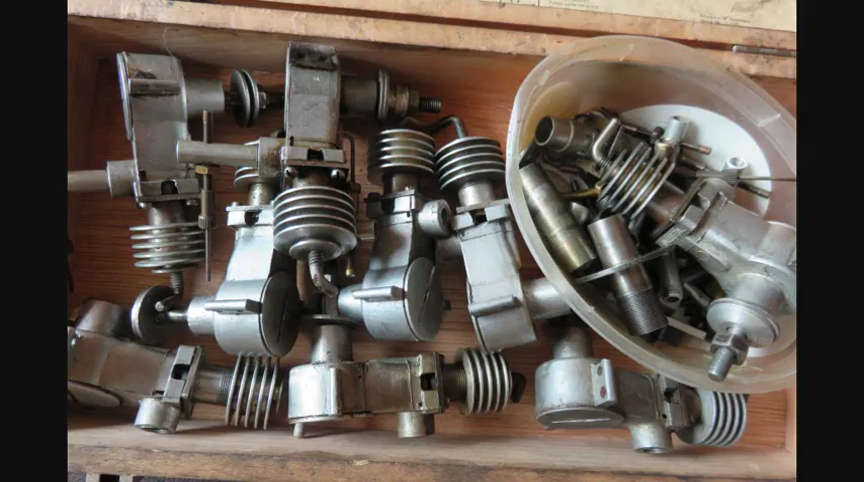 Vintage Model Airplane Engines Running: 1946 Italian MOVO D-2 Diesel