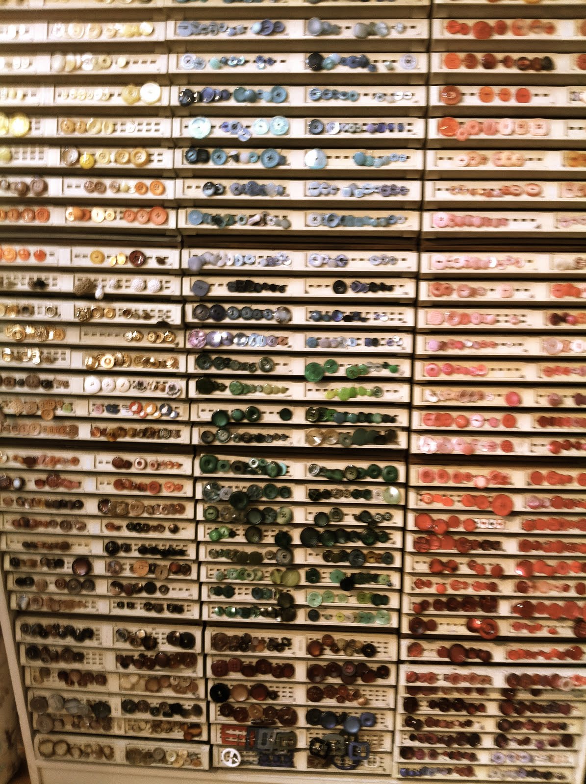 El Plan B: CLOTH HOUSE