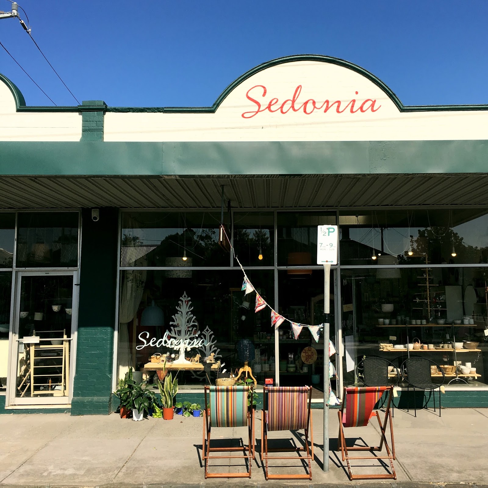 SEDONIA / a shop in Seddon