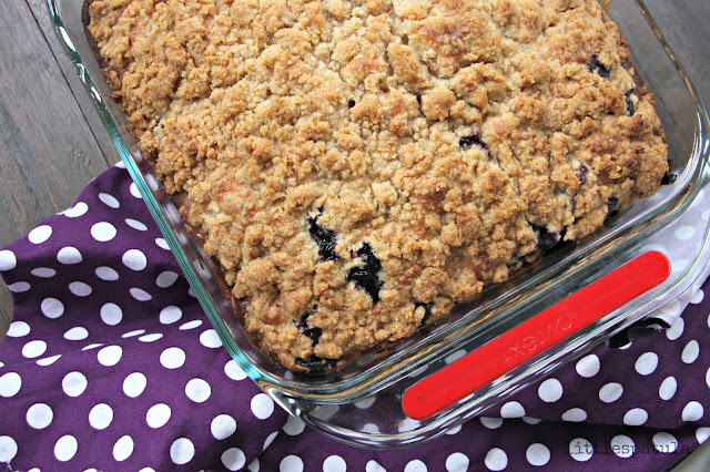 Little Spatula: Blueberry Buckle