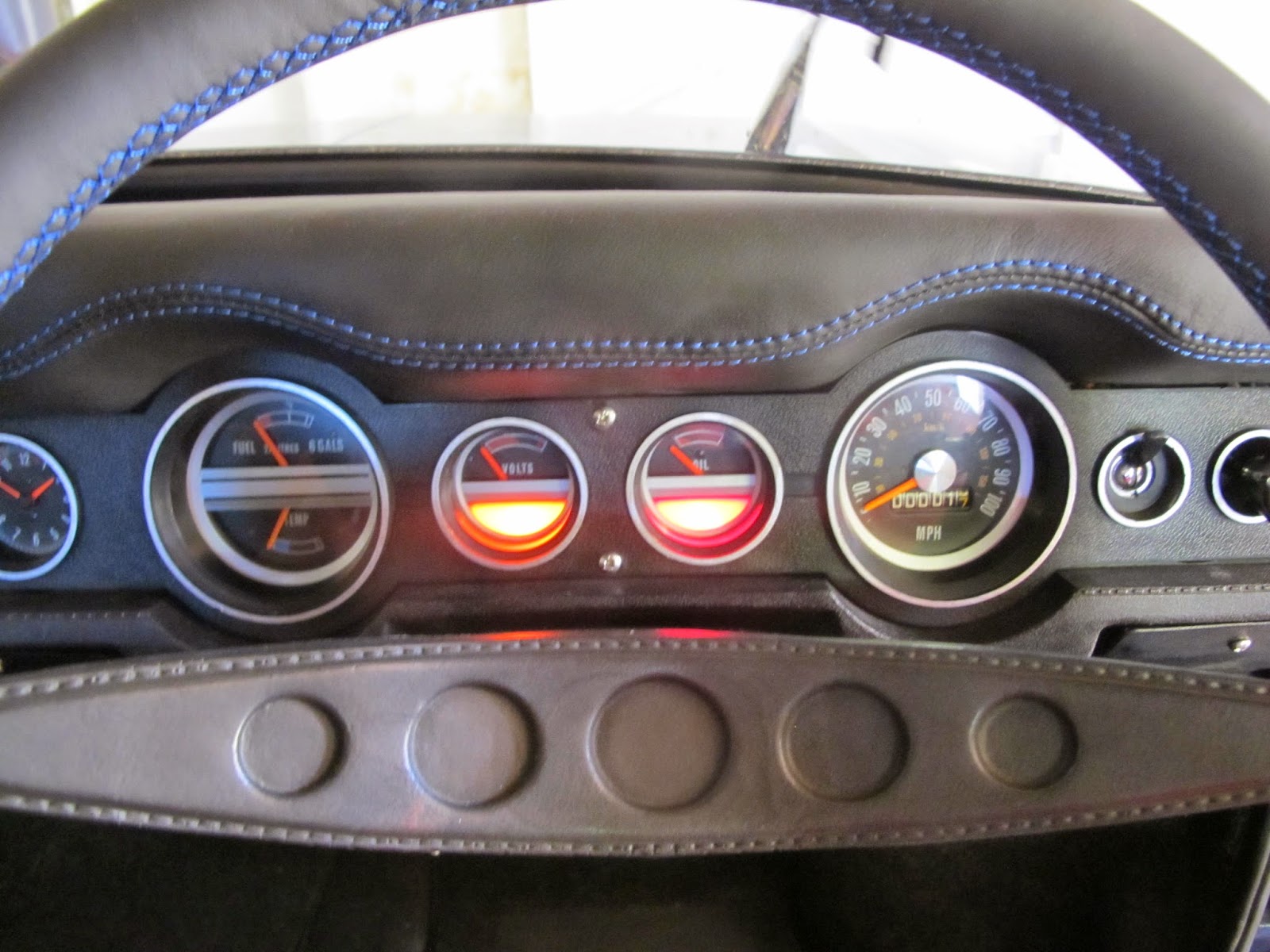 CKD Boats - Roy Mc Bride: A new 998cc Hillman Imp engine fitted