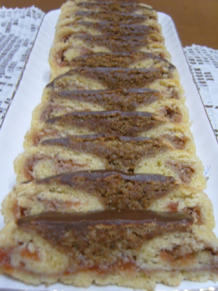 Začarana kuhinjica: Dedini brkovi