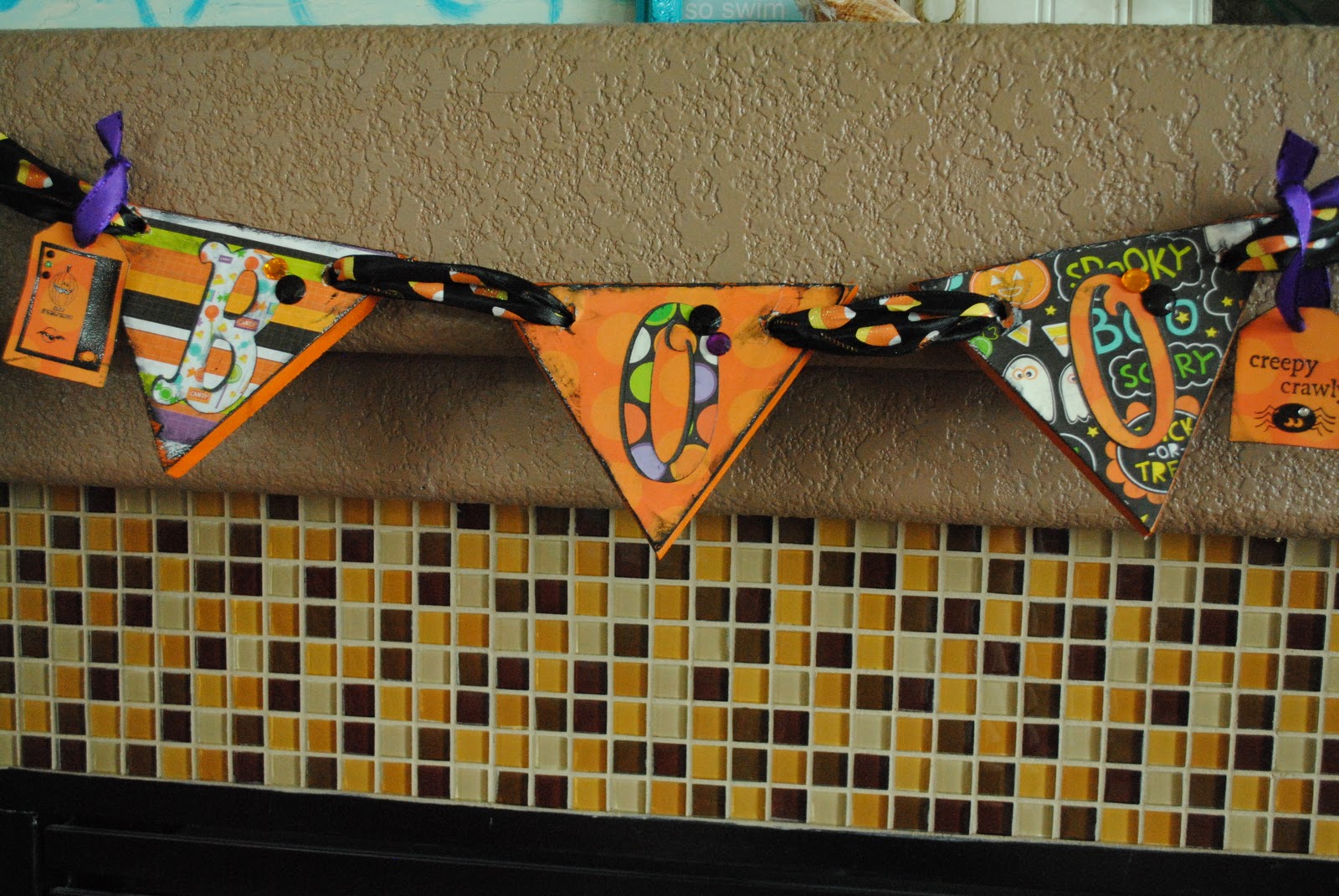 Holiday Snob: Boo and Joy Banner tutorial