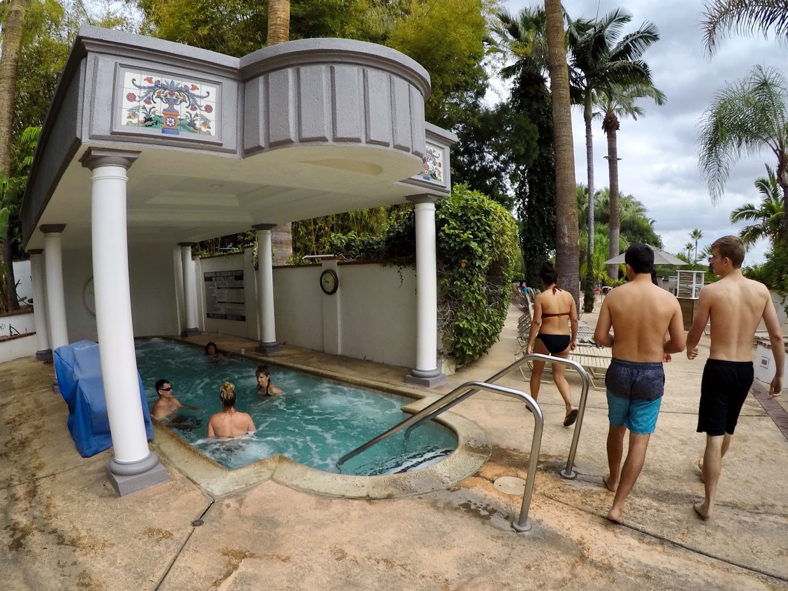 Sensory Overload: Glen Ivy Hot Springs (Playing in the Mud)