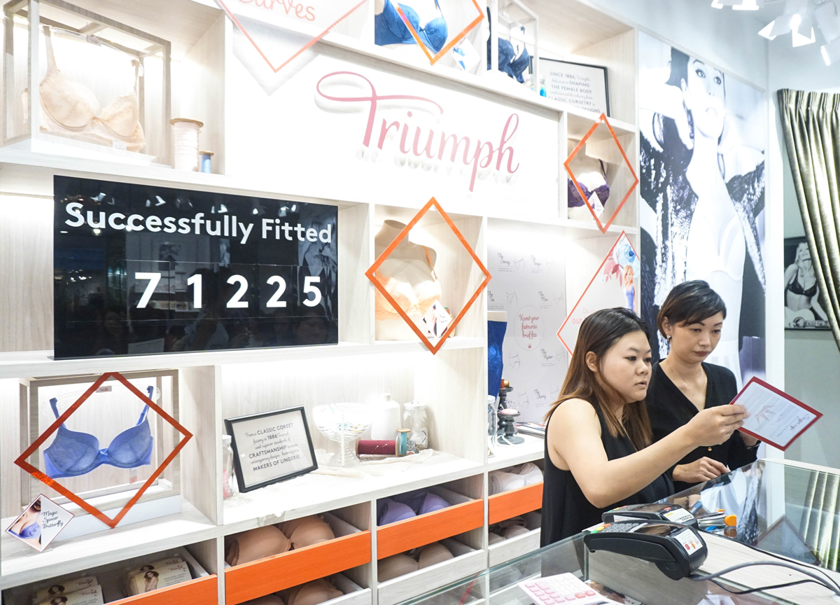 Pen My Blog: Triumph Flagship Boutique Grand Opening at 1 Utama ...