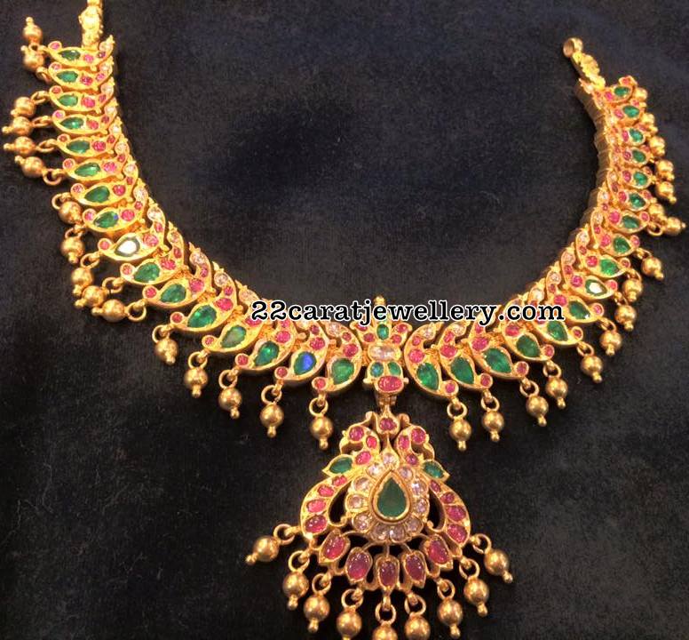 Mango Necklaces with Emeralds - Jewellery Designs