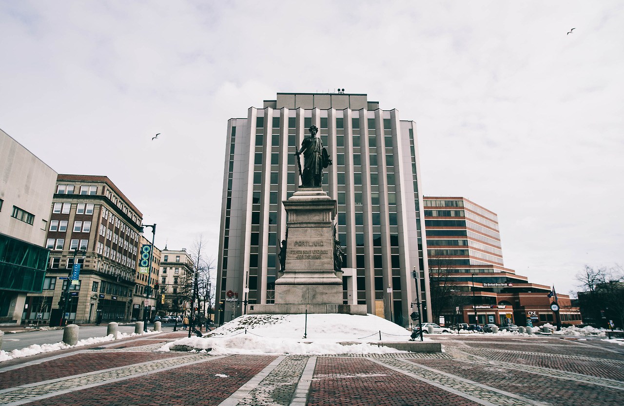 machigonne | photography of portland maine: monument square | downtown