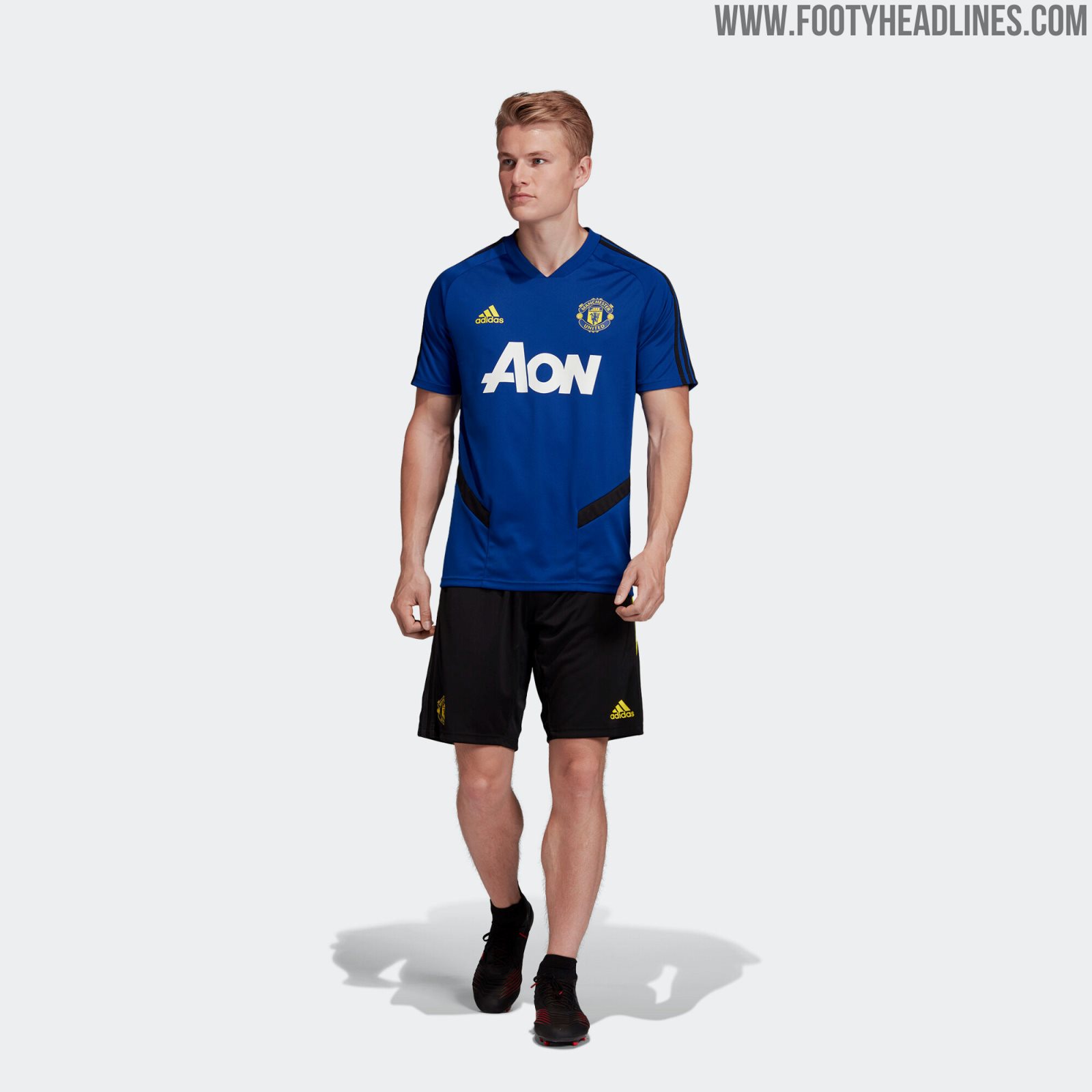 Manchester United 19-20 Training Kit Released - Footy Headlines
