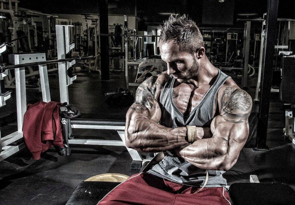 Worldwide Bodybuilders: Dutch muscle hunk Anthony Oosterlaag