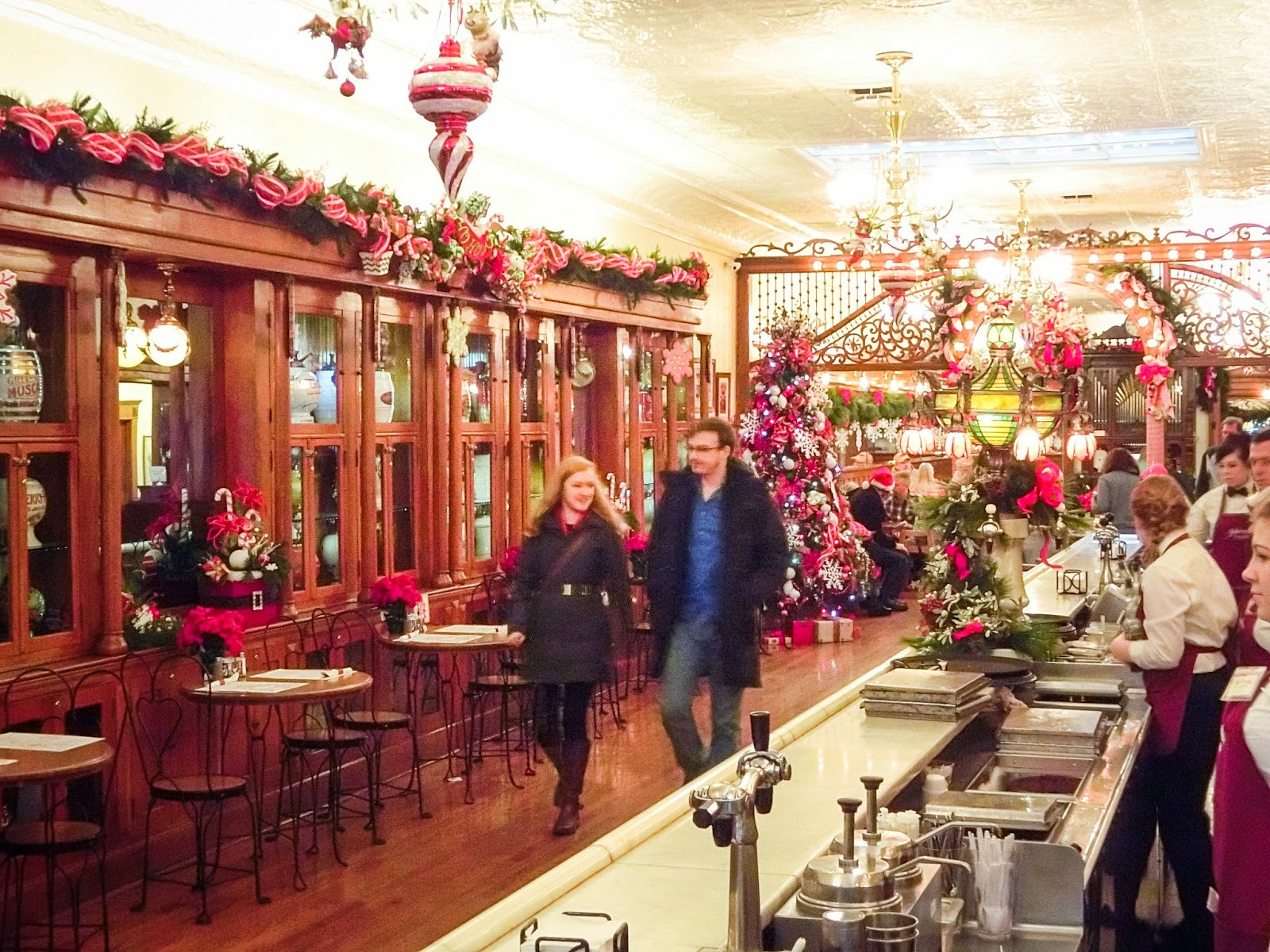 Columbus, IN: Christmas at Zaharakos Ice Cream Parlor - Explore This City
