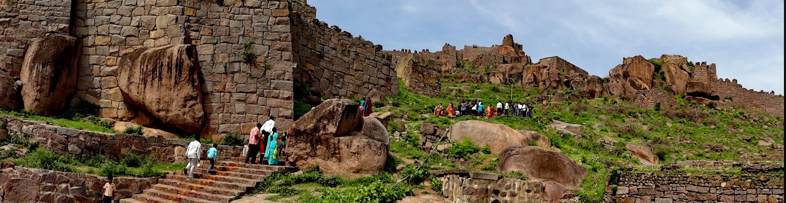 VISWANATH S: CHOWMAHALLA PALACE & GOLCONDA FORT