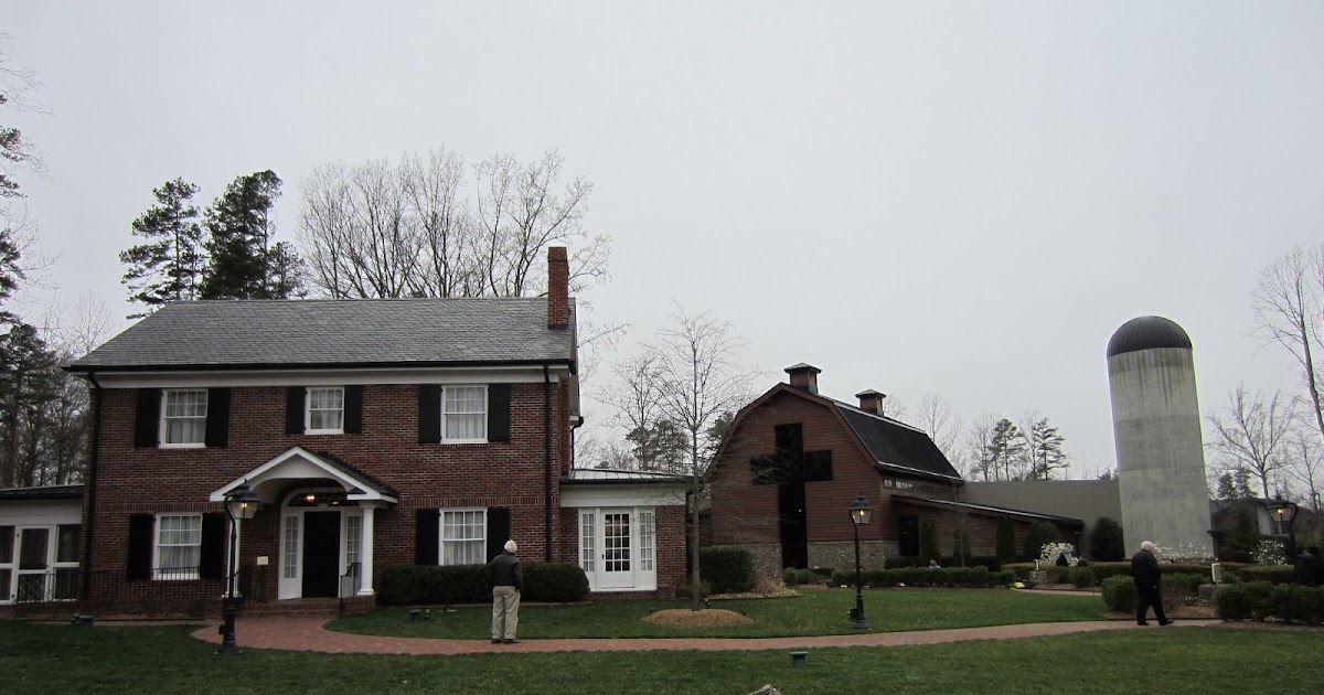 Souvenir Chronicles: CHARLOTTE, NORTH CAROLINA: THE BILLY GRAHAM ...