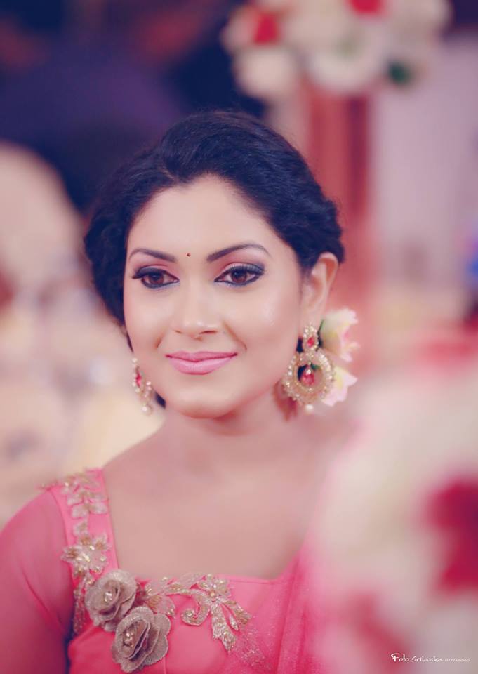 Actress & Models: Tharuka Wanniarachchi